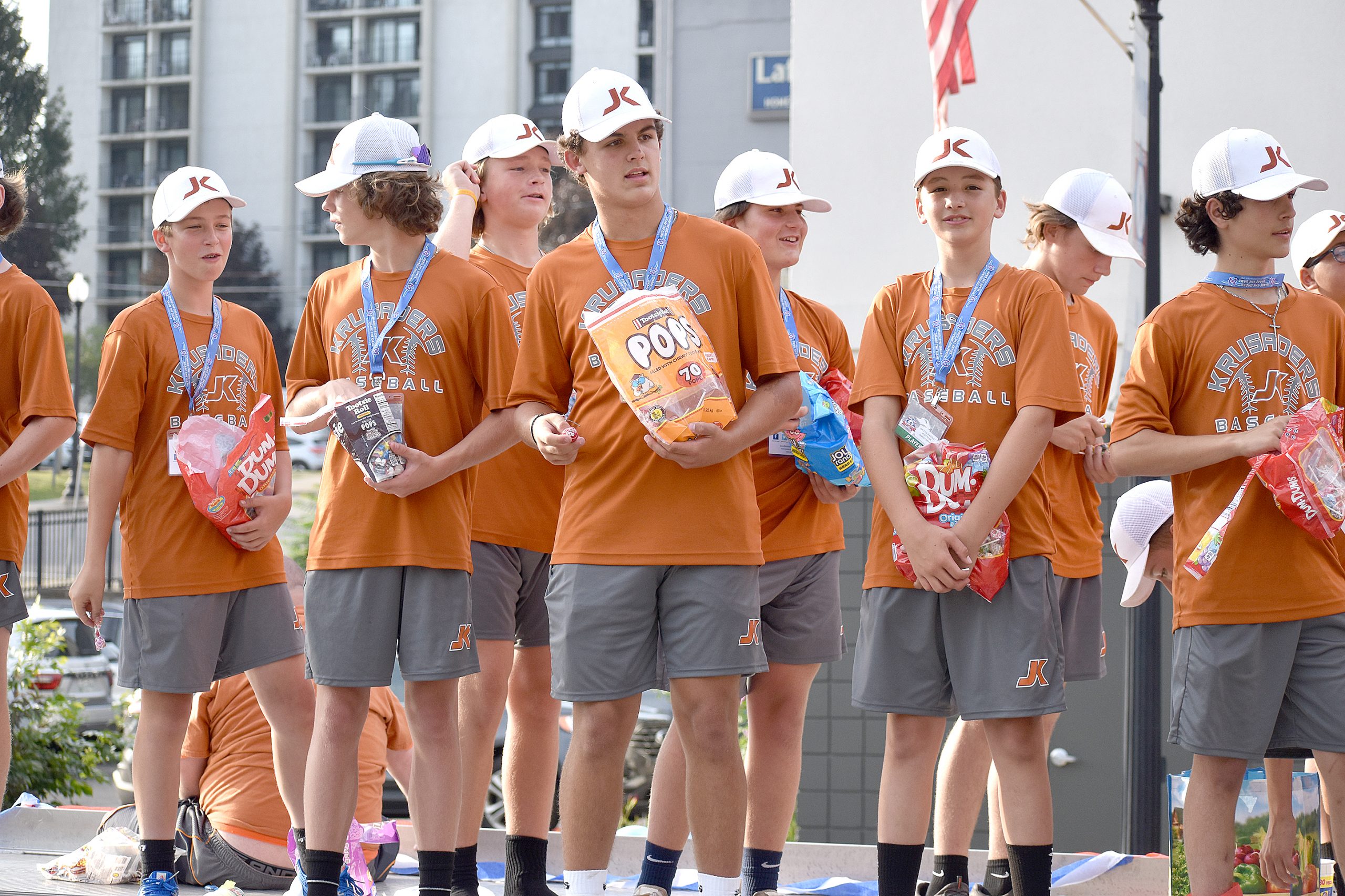 Parade Of Champions Opens World Series | News, Sports, Jobs - Post Journal